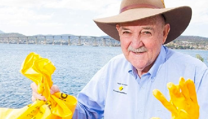 The Founder Of Clean Up Australia Has Died